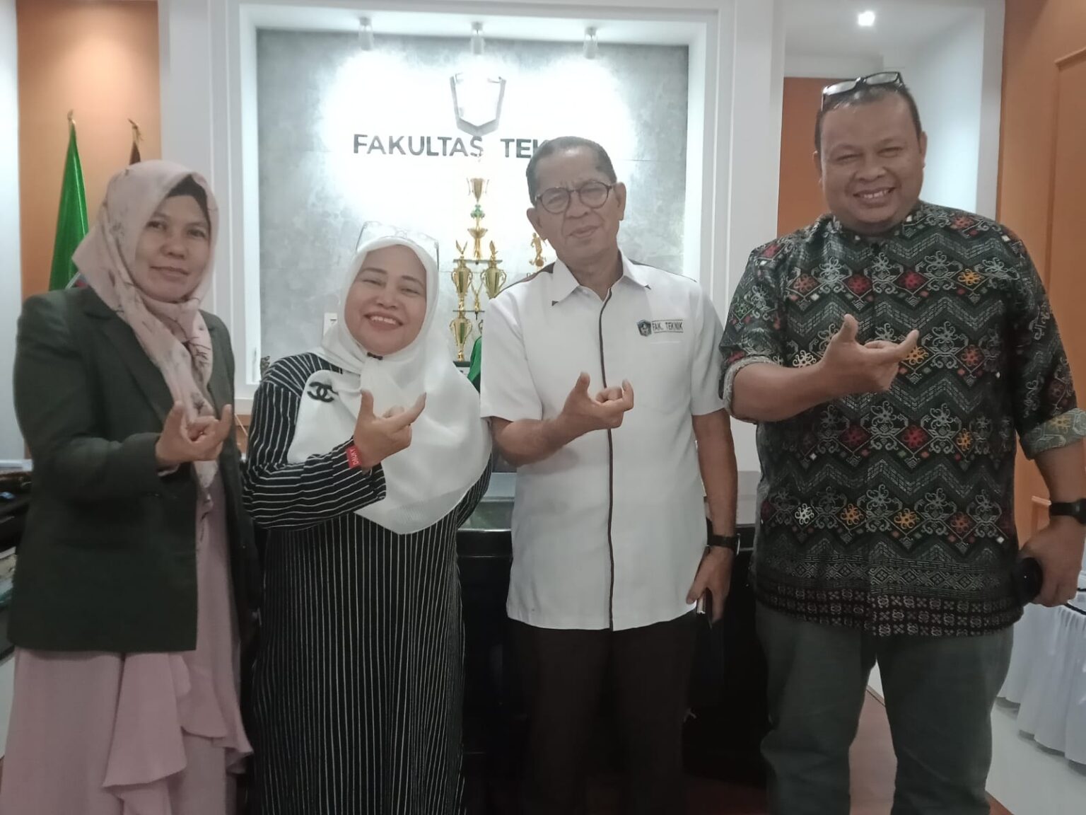 Tuan Rumah Pertemuan Dekan Teknik Wilayah Timur, Sekjen FDTI Pusat ...