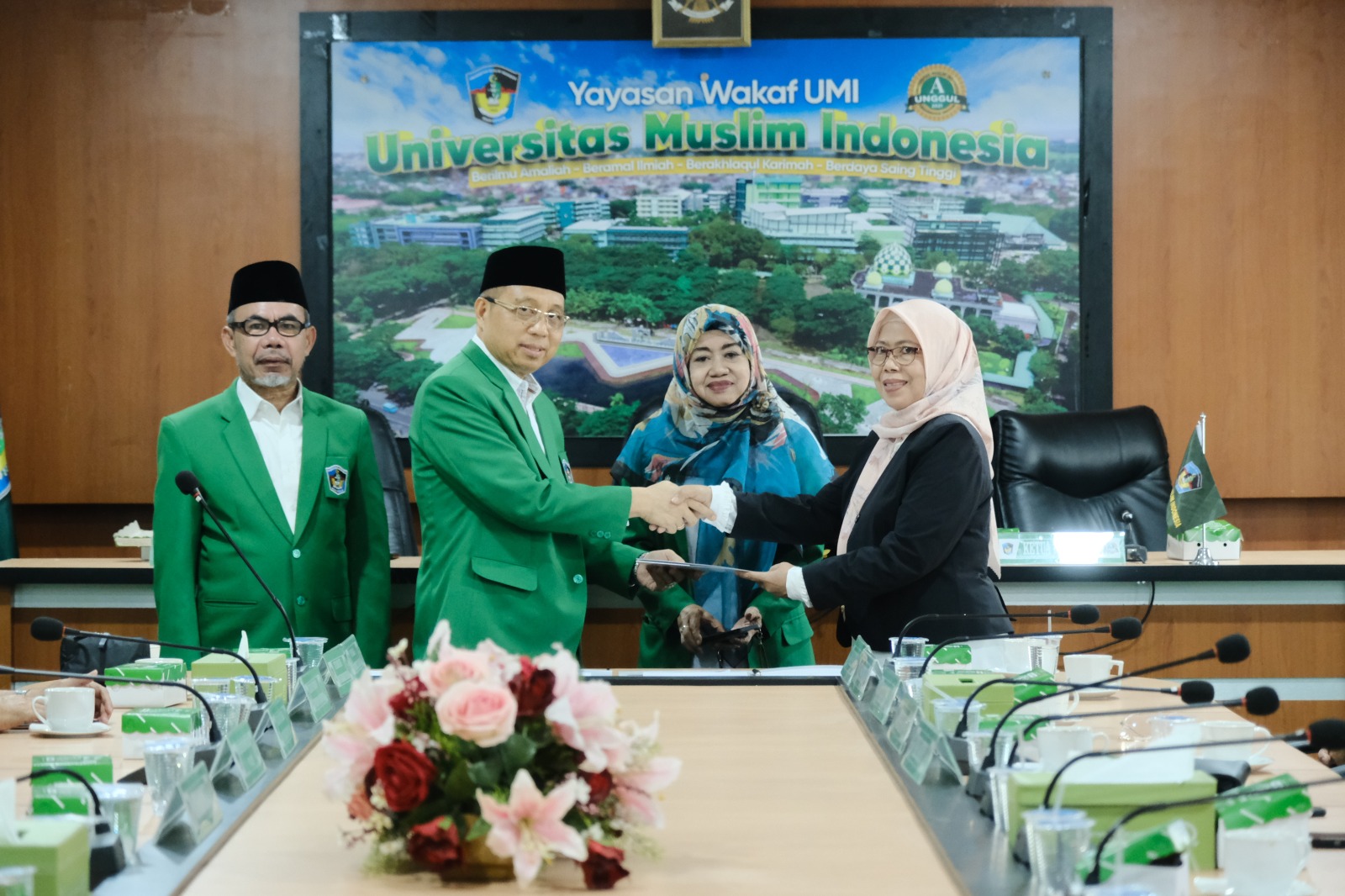 Dr. Ir. Hj. St. Maryam Hafram, MT. Kepala Perpustakaan Ustman bin Affan ...