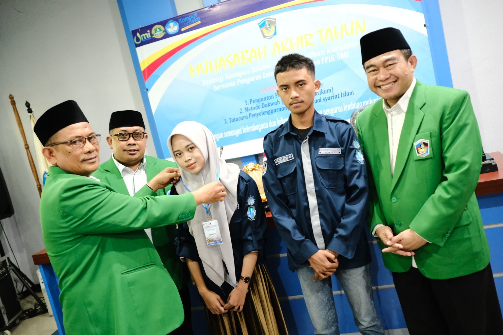 FPIK UMI Muhasabah Akhir Tahun bersama Pengurus Lembaga Mahasiswa FPIK UMI Batch II - Official ...