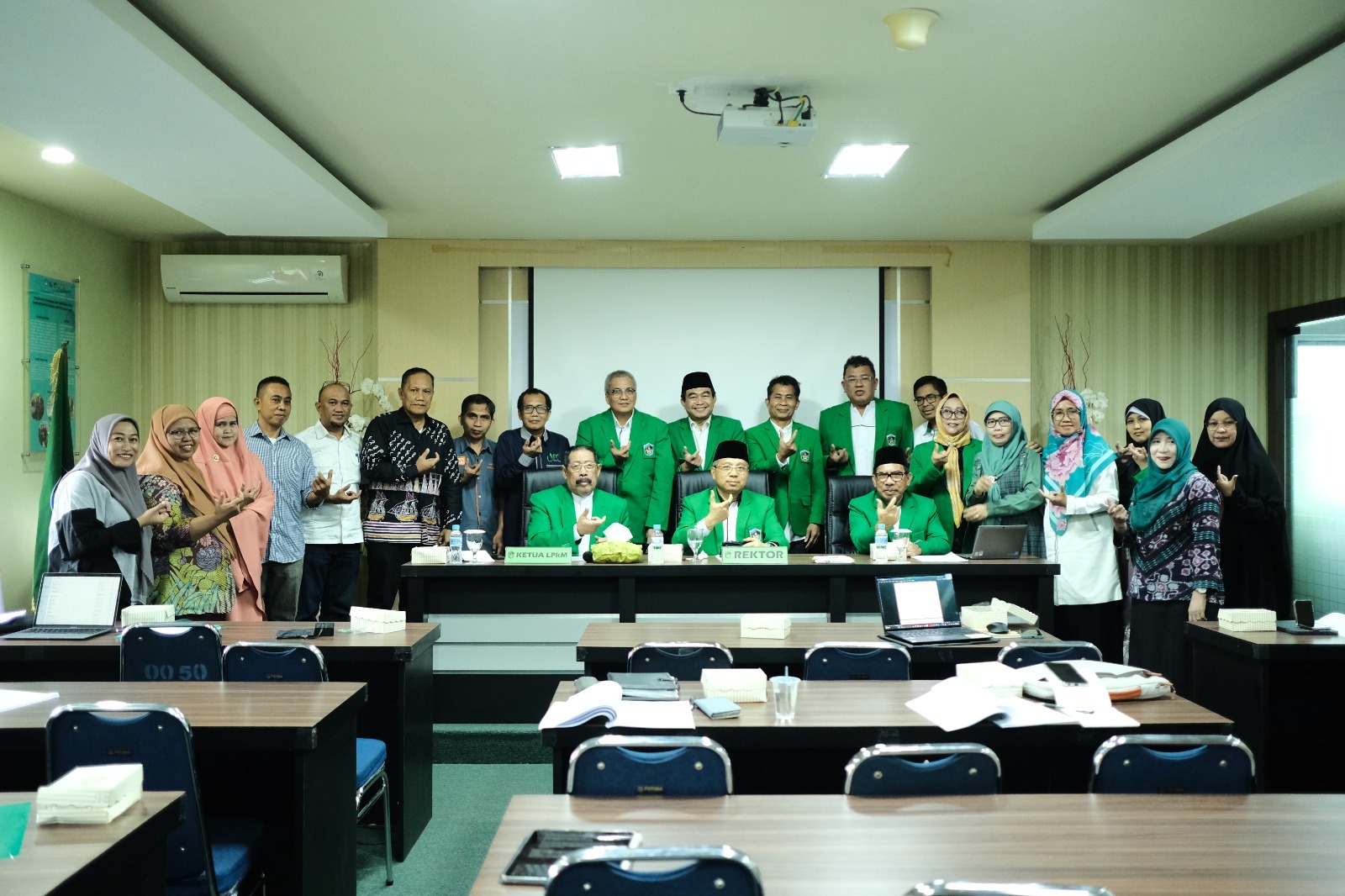 LPkM UMI Gelar Perumusan Panduan PkM Internl Edisi Revisi Tahun 2024 ...